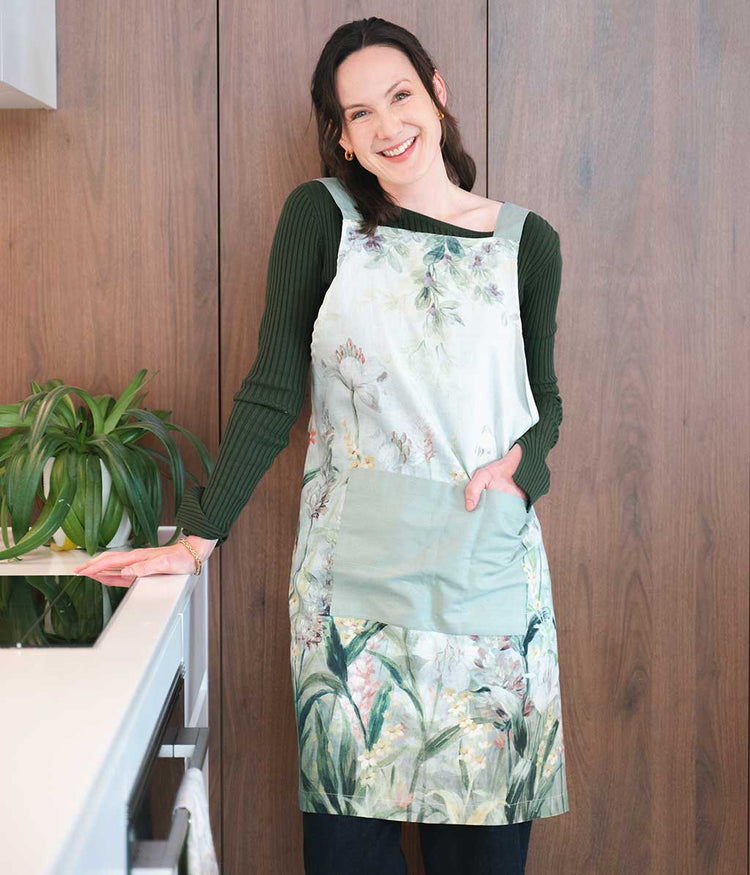 Aprons – M.M Linen