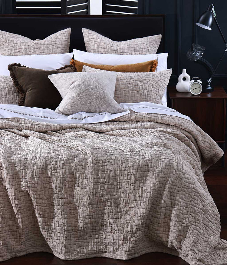Bedding – M.M Linen